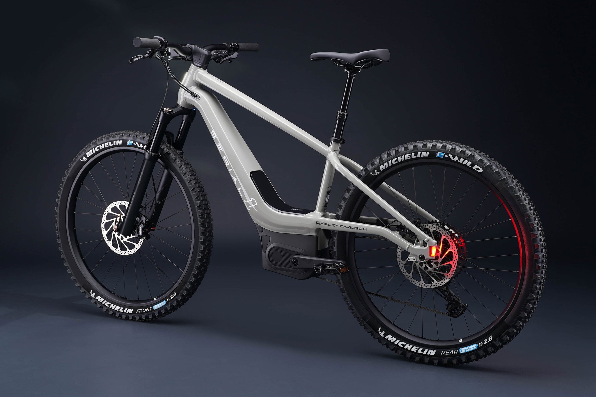 SWITCH/MTN – Serial 1 EU